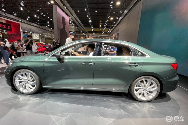 全新奥迪A3L来了，预售价21万，轴距加长51mm_易车