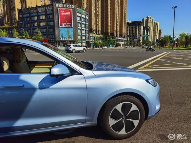 满电能跑620公里？2022款M5EV后驱续航测试_易车