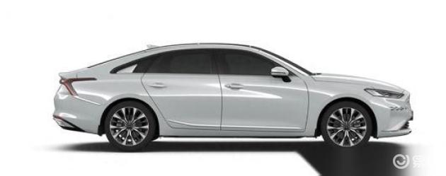 起亚K8 HEV混动版亮相，1.6T油电混合动力，A6L/5系同级_易车