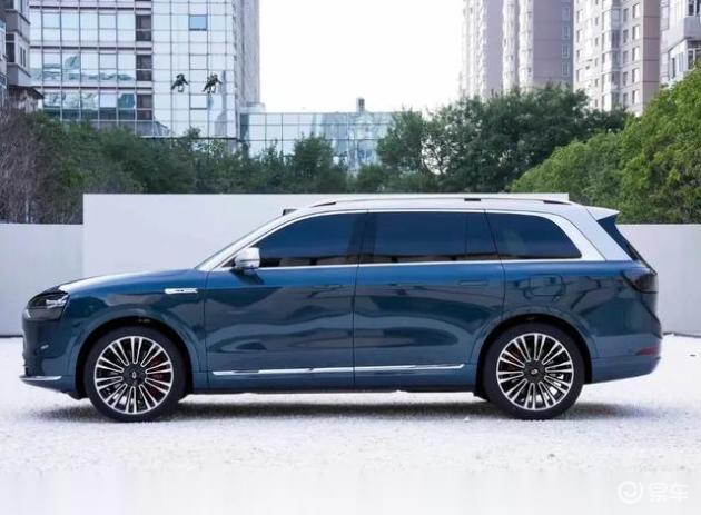 嚣张了！问界M9真的可以吊打迈巴赫GLS和宝马X7了吗？_易车