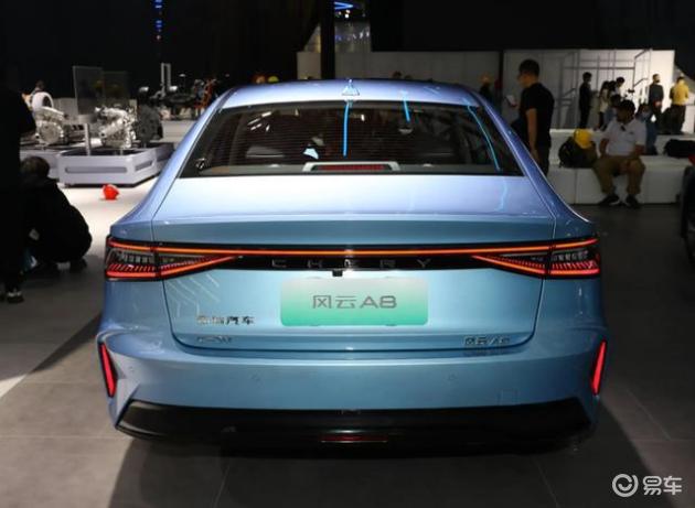 奇瑞风云A8亮相广东车展，综合续航1300km，尺寸和艾泽瑞8一致！_易车