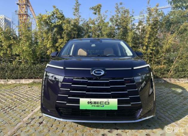 空间魔术师，主打家用混动MPV市场，广汽传祺E8是新选择？_易车