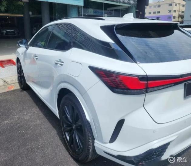 新款雷克萨斯RX500h，超越期待的豪华SUV，无边界格栅真帅气_易车