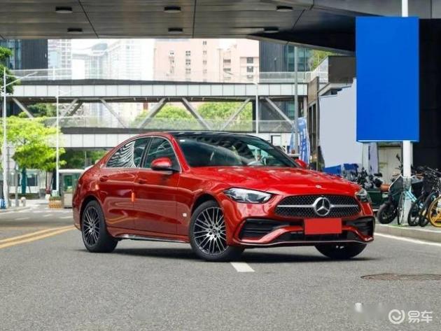 奔驰C260，宝马3系，奥迪A4选哪个呢?_易车