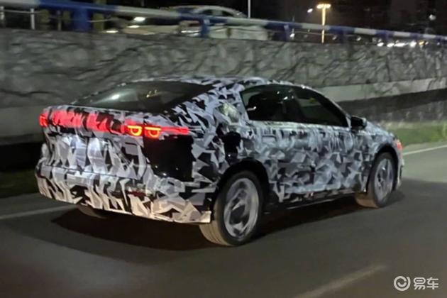 基于 EPA1 平台打造 疑似马自达 J90A 谍照曝光_易车