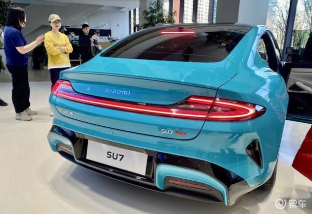 小米SU7：揭秘车身背后的高强度合金秘密_易车