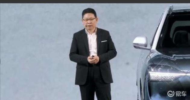 揭露：问界M9 AEB时速破百急刹无惧，倒车乌龙瞬间 OTA拯救危机_易车