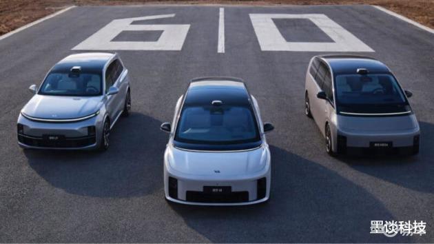 Li Auto i8电动SUV首秀，新潮来袭_易车