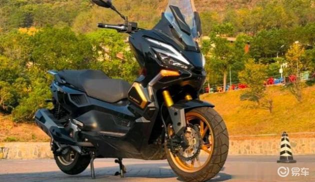 光阳赛艇X350入市，瞄准本田ADV350，价格优势近万_易车