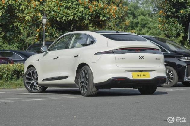 2026款智己LS6，20万级家用SUV，增程/纯电可选，值得一看！_易车