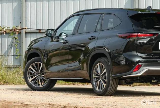 丰田高颜值SUV大幅降价，从28.48W降至19.98W_易车