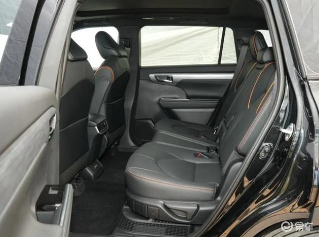 丰田高颜值SUV大幅降价，从28.48W降至19.98W_易车