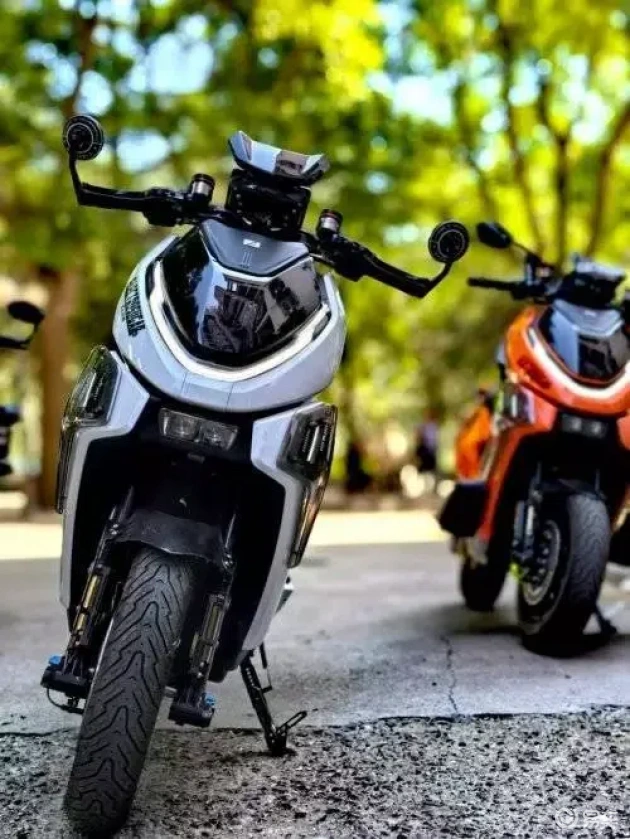 极核AE5 VS 九号MZ：性能对决，谁是你的菜_易车