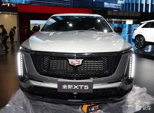 一口价26.59万起，凯迪拉克全新XT5来袭，怎么买最值_易车