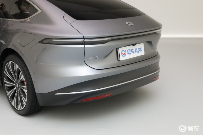 不只是尺寸大 新技术也不少 蔚来ET9亮点解析_易车