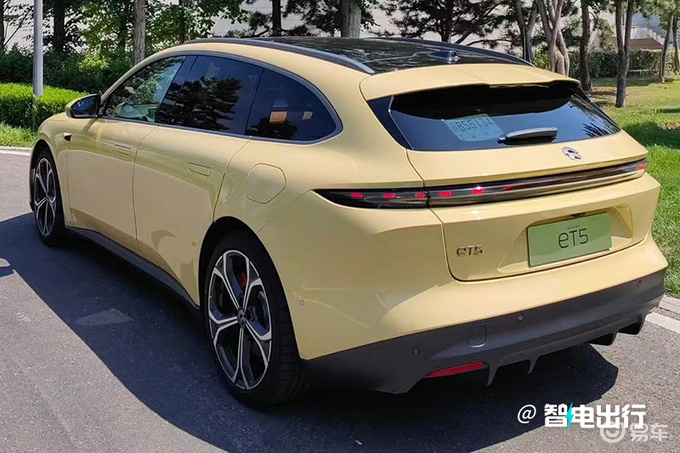 蔚来ET5旅行版售29.8-35.6万！空间更大_易车