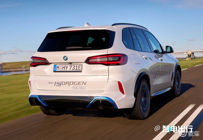 宝马X5新车预计将于2025年年底或2026年初首发亮相_易车