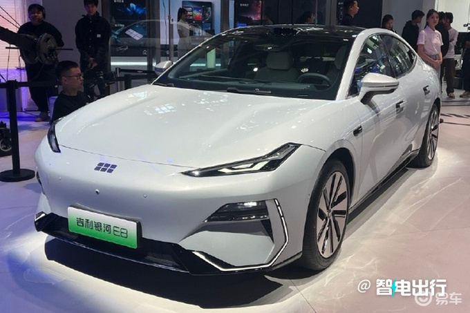 吉利银河E8在广州车展首发亮相风阻系数仅为0.199Cd_易车