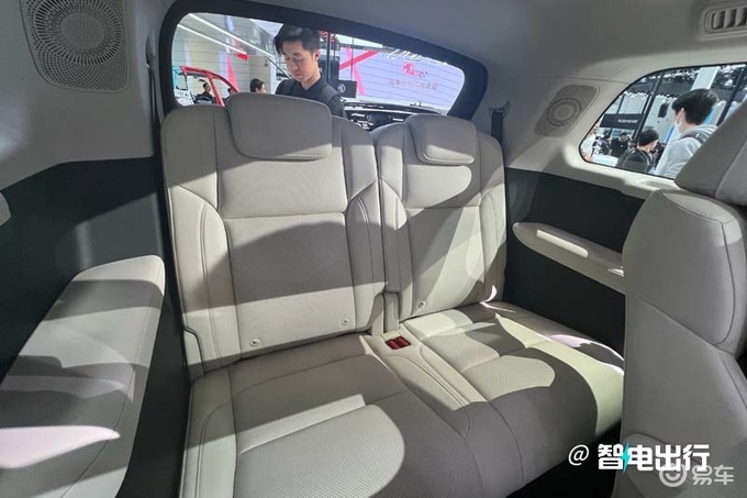 零跑官宣：C16开启预售！6月上市 顶配不超20万_易车