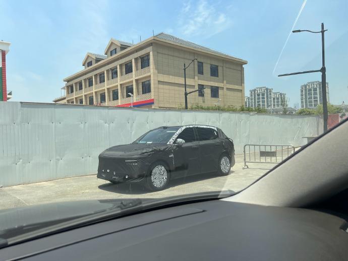 极氪2年规划：7款产品，007有SUV版，还有旅行版!_易车