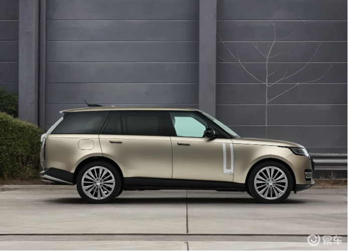 空间之争，揽胜与宝马X7哪款更适合家庭用户？_易车