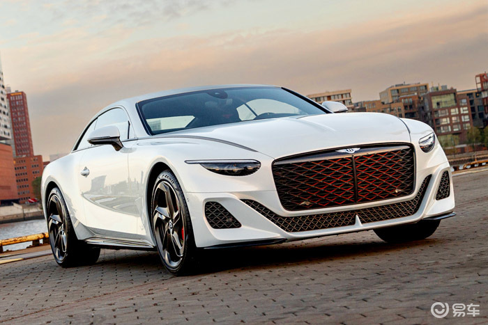 宾利Batur今夏交付 家族内燃机动力最强全球限量18辆_易车