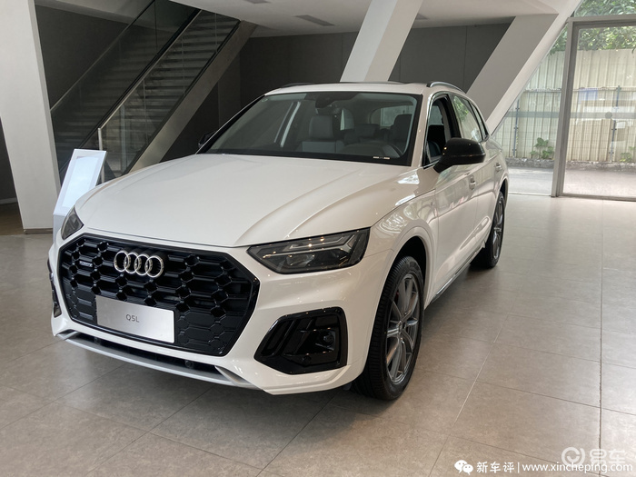 30万的奥迪Q5L新车，二手车也白菜价？BBA价格崩盘_易车