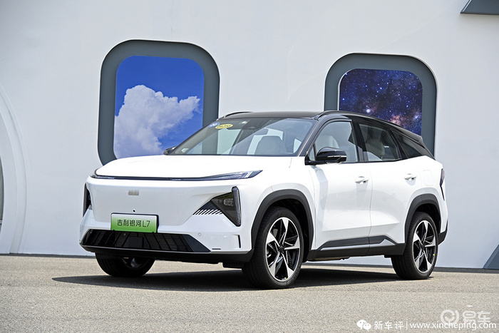 对标宋PLUS DM-i，银河L7售13.87万起_易车