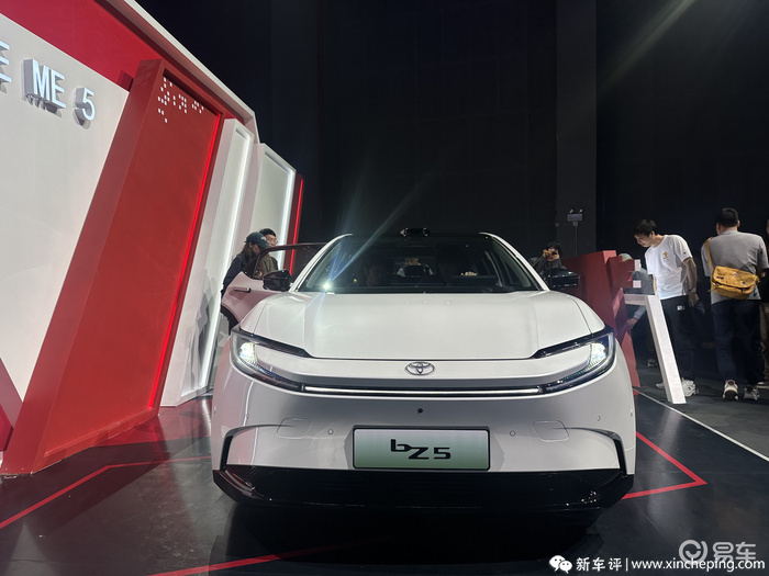 13万级起！一汽丰田bZ5开启预售，搭载城区辅助驾驶_易车