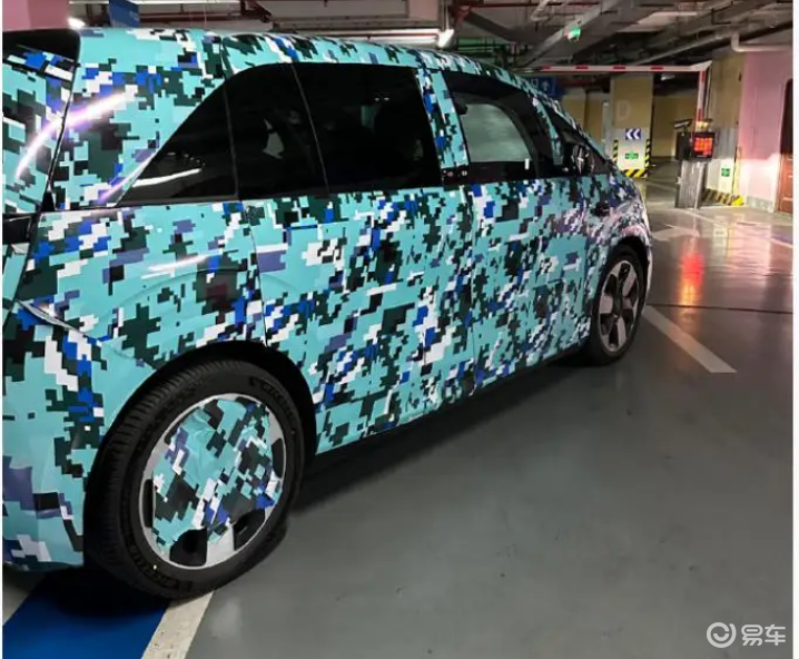 ZEEKR CM2E拥有自动驾驶技术的Waymo选择极氪作为新的_易车