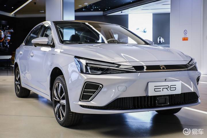 荣威R ER6、iMAX8、i6 MAX三车首秀_易车