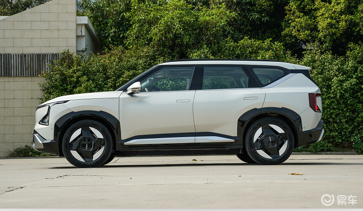 起亚EV5起亚全新纯电动SUV EV5 720长续航版进阶上市_易车