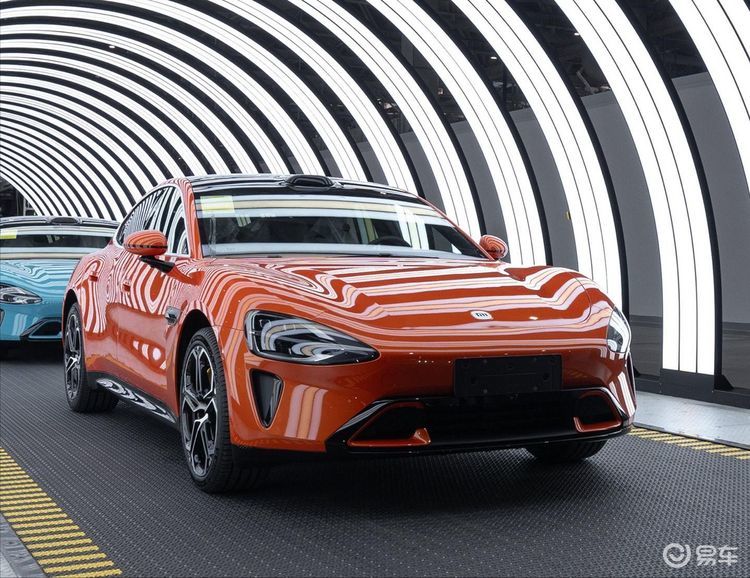 定价出来了，小米SU7起售价21.59万元！共三款配置_易车