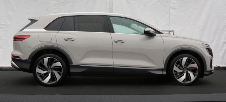 40万左右纯电SUV，EQC和Q5 e-tron谁更好？_易车