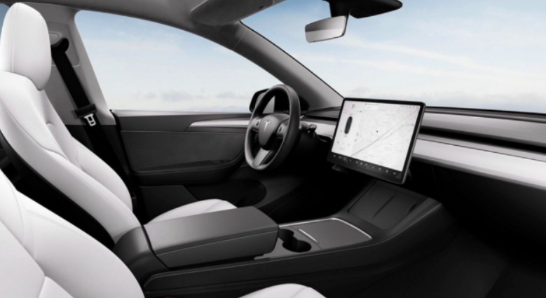 特斯拉MPV来了！Model Z官图曝光定价不超50万？_易车