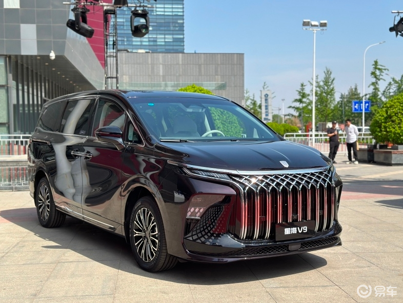 定位中大型插电式混动MPV 东风风行星海V9开启预售_易车