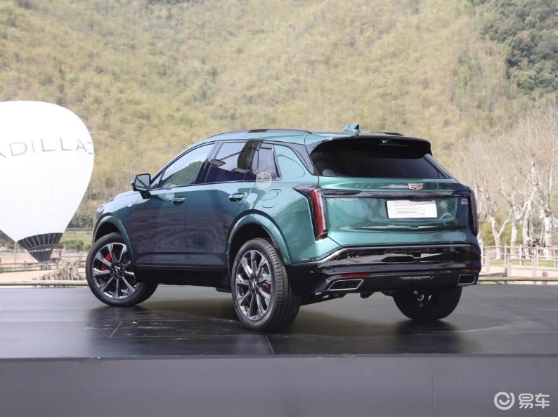 凯迪拉克XT5春日焕季版，墨脱绿+蜂鸟底盘叫阵BBA_易车