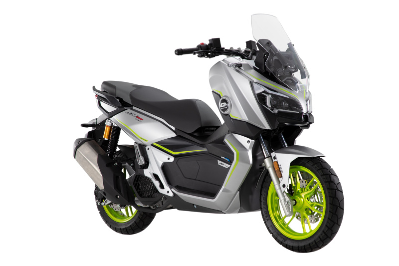 QJMOTOR鸿150ADV上市 售价16999元_易车