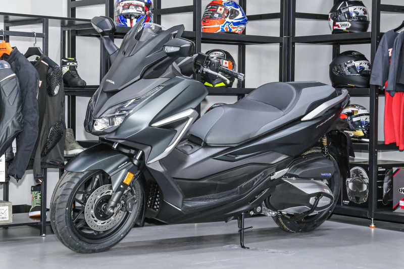 Honda新款NSS350实拍 抛弃浮夸设计_易车