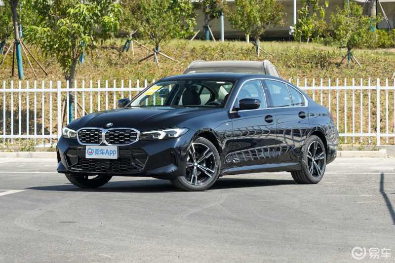 2023款宝马3系标轴版 325i M运动套装车型点评_易车