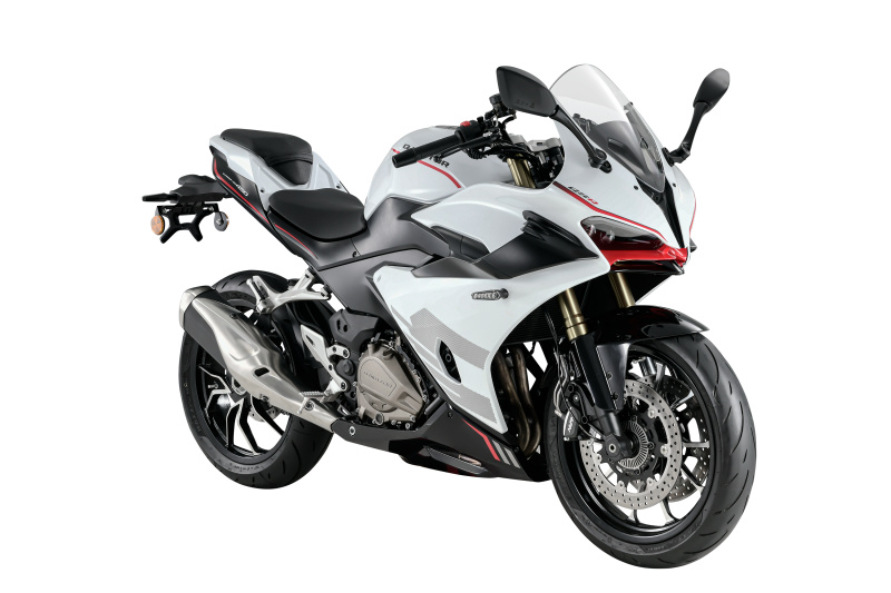 中量级仿赛市场愈发拥挤 QJMOTOR赛450抢先看_易车