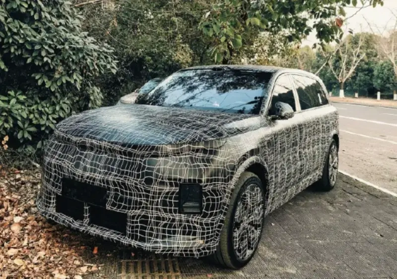 New Spy Shots Expose Interior Of The New Model L9 Featuring Removal Of ...