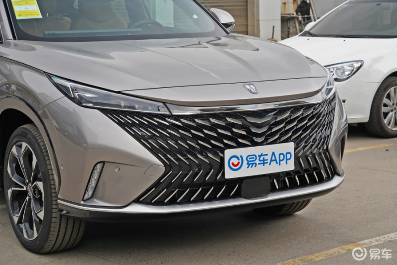 荣威第三代RX5/eRX5开启预售 12.49万元起_易车