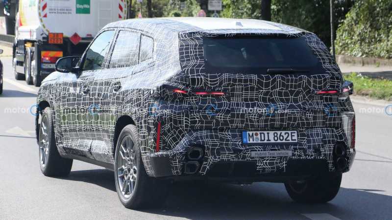 宝马XM最新谍照 有望年底全球首发/搭载4.4T V8插混动力系统_易车