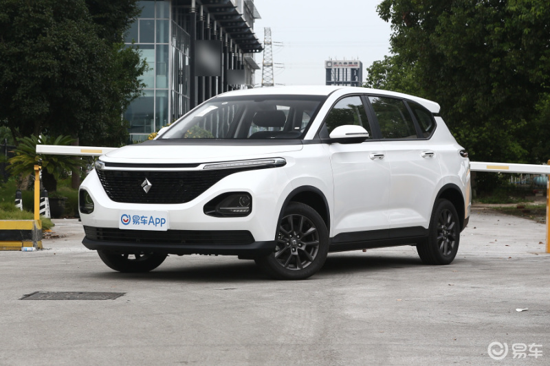 宝骏召回63230辆RM-5 因前照灯照射范围偏窄_易车