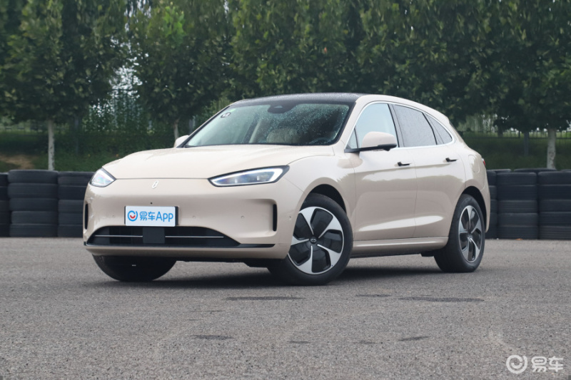 AITO问界10月交付12018辆 连续三个月交付破万_易车