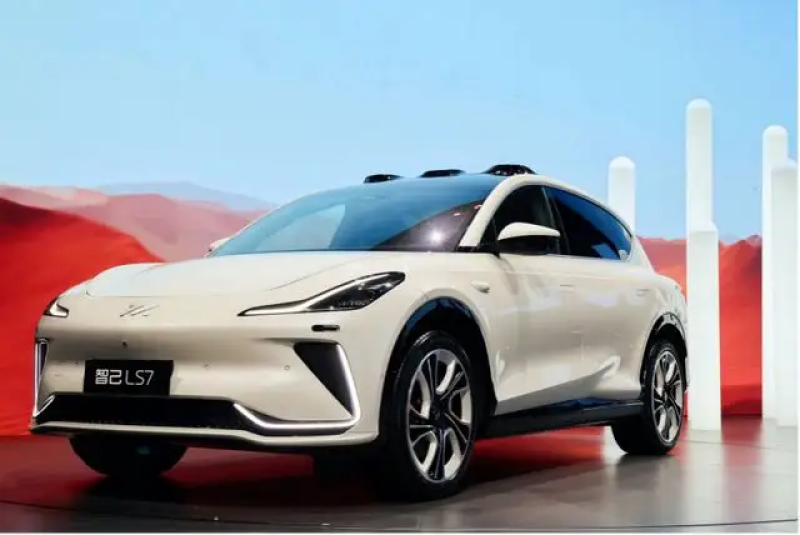 「中大型豪华SUV」智己LS7开启全国预售，价格35万元-50万元_汽车产经网