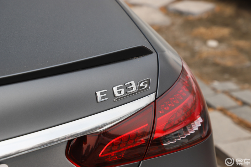 全新梅赛德斯-AMG E 63或明年亮相 换装直列六缸插混动力_易车