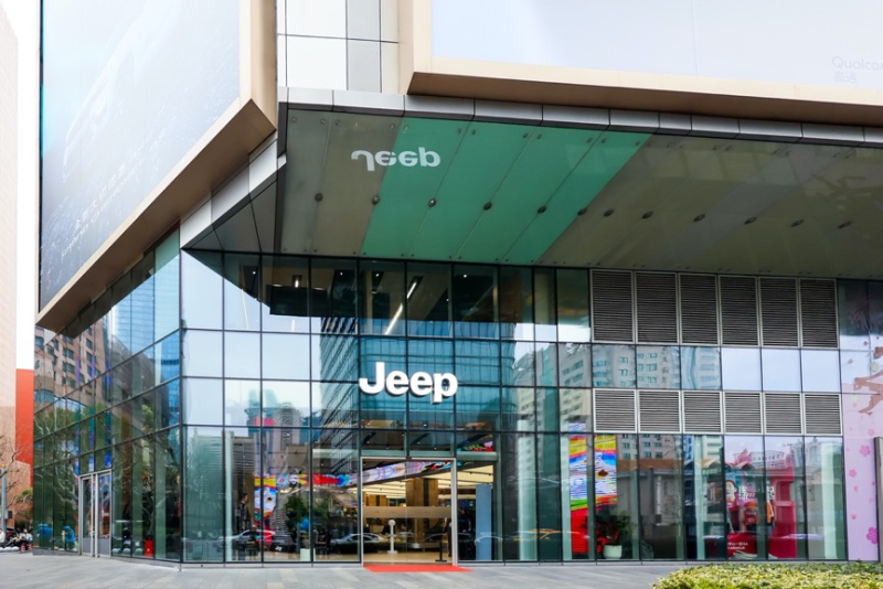 Jeep®品牌概念店盛大揭幕 在华开启全新代理直营模式_易车