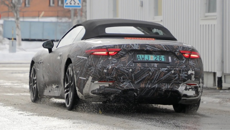 玛莎拉蒂GranCabrio Folgore谍照首曝 或将于2023年内亮相_汽车产经网